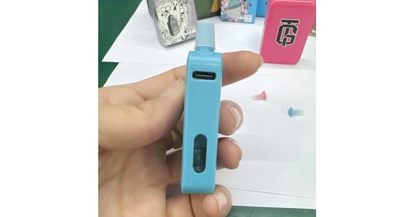 Green Team 2g Disposable, 2.0ml Empty Carts